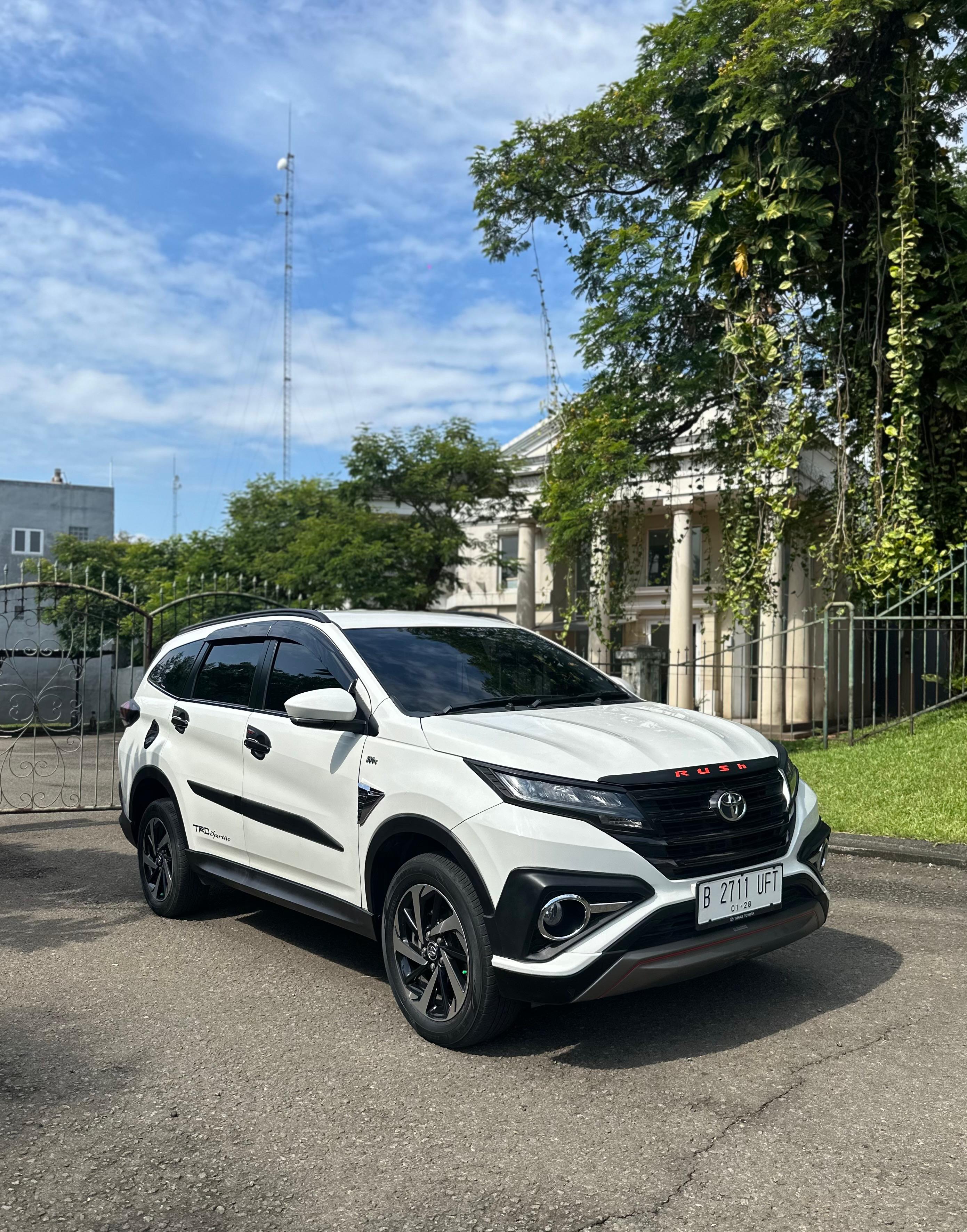 Toyota Rush TRD - Sentul Motor